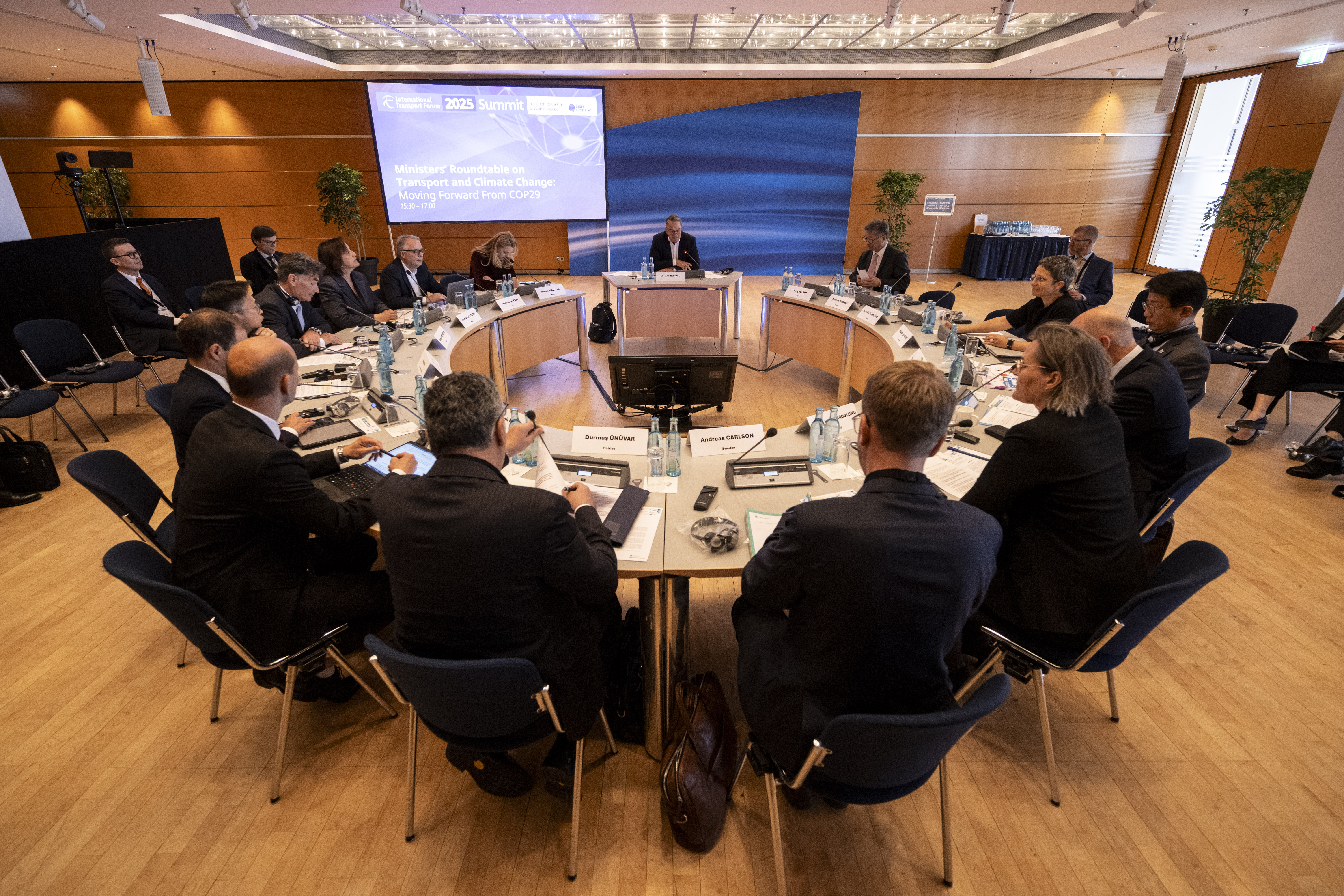 IRU maps decarbonisation and workforce strategies at ITF summit | IRU ...