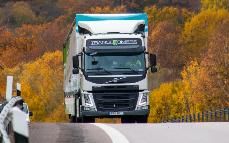 New truck-trailer design makes Transformers a reality | IRU | World ...