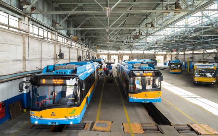 Bulgaria allocates over EUR 15 million to save bus and coach sector ...