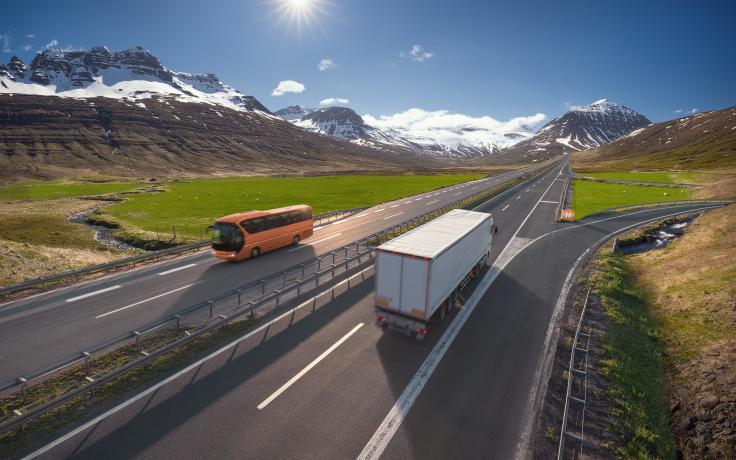 Greening road transport: IRU members adopt key positions | IRU | World ...