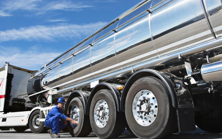 Tanker driver training : discover training | IRU | World Road Transport ...