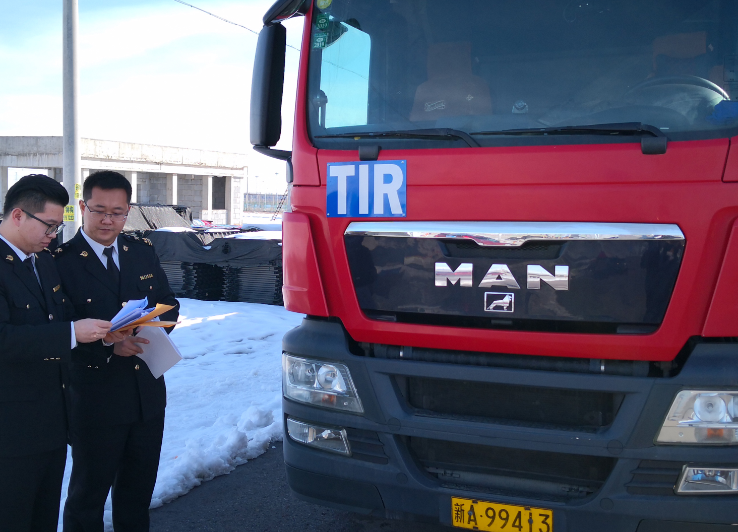 Trade facilitation and transit | IRU | World Road Transport Organisation