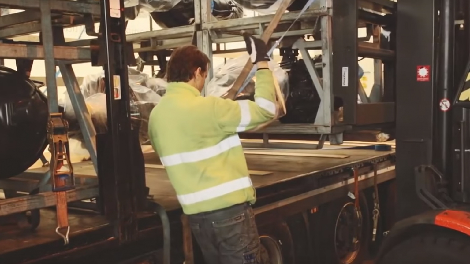 Safe Loading and Cargo Securing | IRU | World Road Transport Organisation